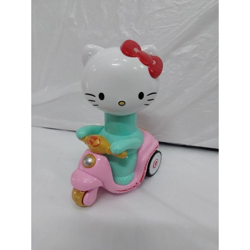 Hello kitty/Paw patrol/Avengers moving toy (12cm height) | Shopee ...
