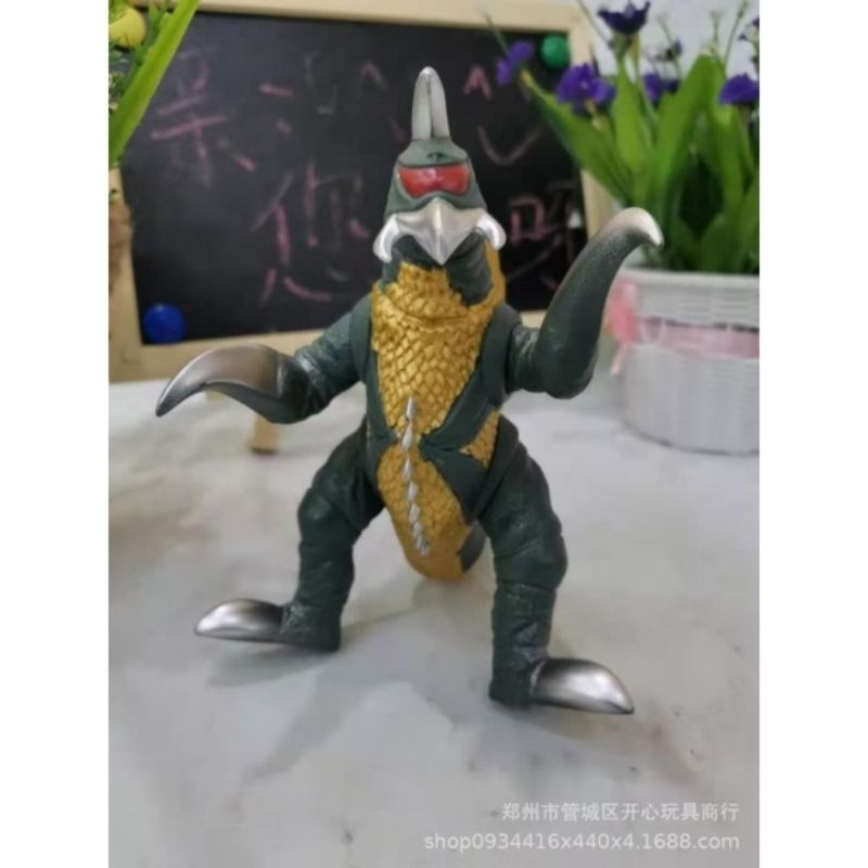 Godzilla movie monster series gigan green Godzilla figure pvc 6inchs ...