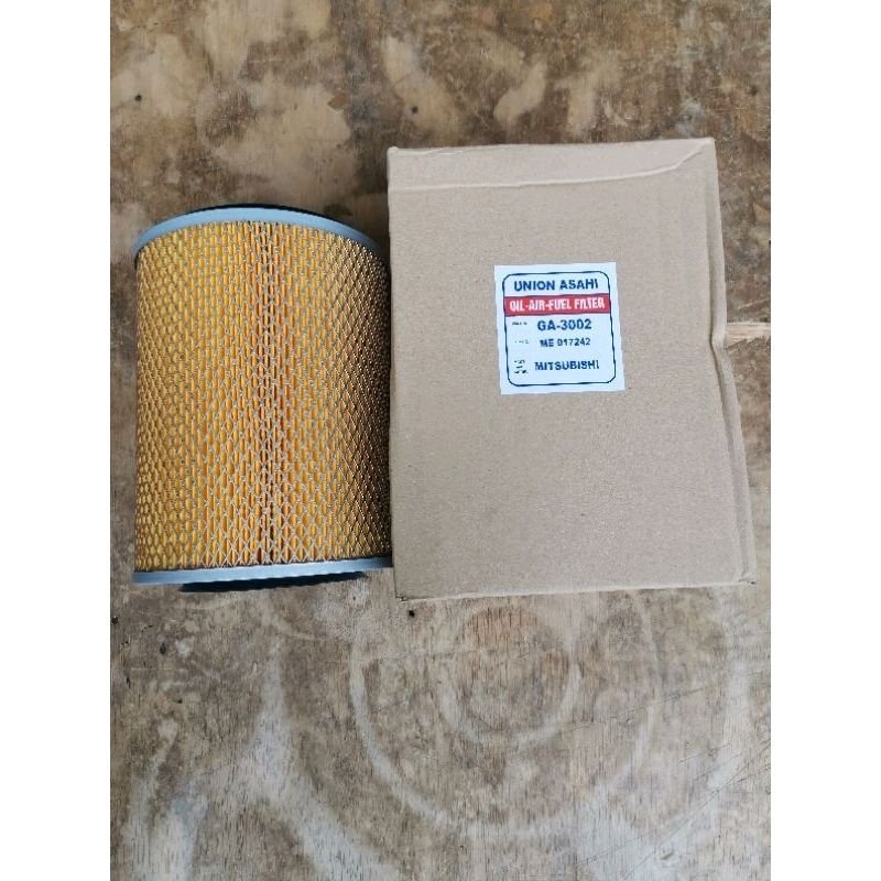 Air Cleaner/Filter Mitsubishi Fuso Canter 4D32/4D33 GA3002 | Shopee ...