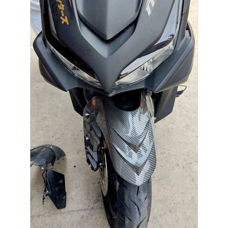 Aerox 155 front fender / dolphin fender (Original carbon not sticker do ...