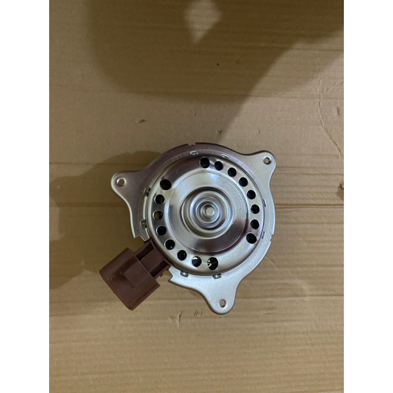Ford Ecosport (2014+) | Fiesta (2010-2018) - Condenser/Radiator Fan ...