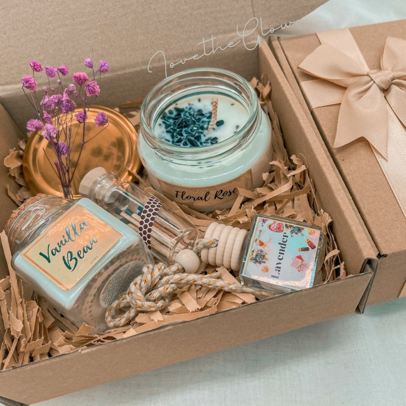 Lovetheglow GIFTSET Scented Candle with hanging diffuser Gift set ...