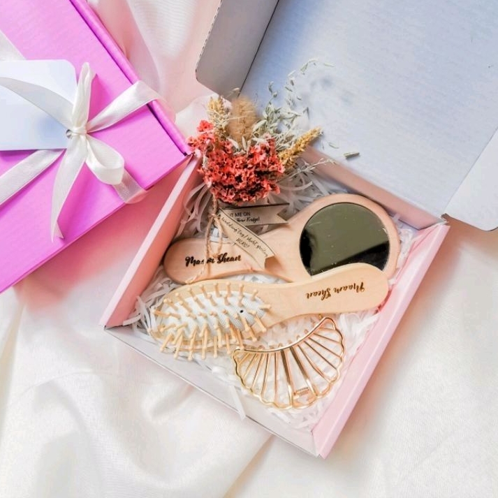 WOODEN MIRROR |BRUSH COMB|PERSONALIZED|GIFT SET|Souvenirs Giveaways ...