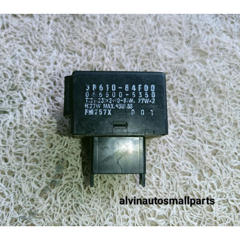 FLASHER RELAY SUZUKI MULTICAB DA64V/DA64W 8 PIN | Shopee Philippines