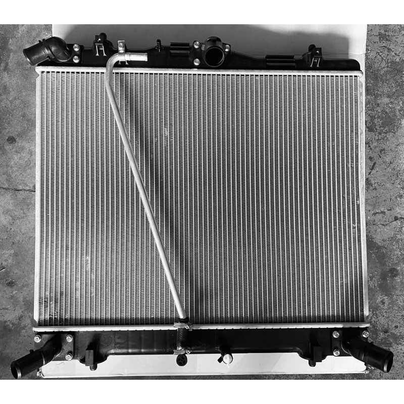 Toyota Hi Ace GL Grandia 2.5 Radiator (MT / AT) 2009-2014 | Shopee ...
