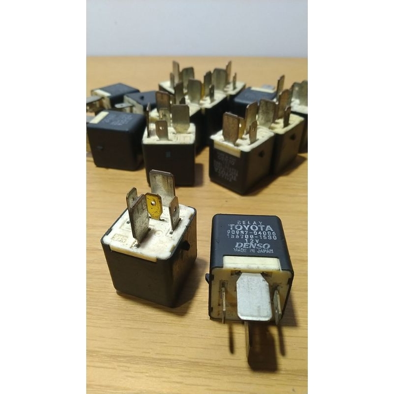 Toyota Denso Relay 12V 5Pin Black Sold per pcs (Surplus) | Shopee ...