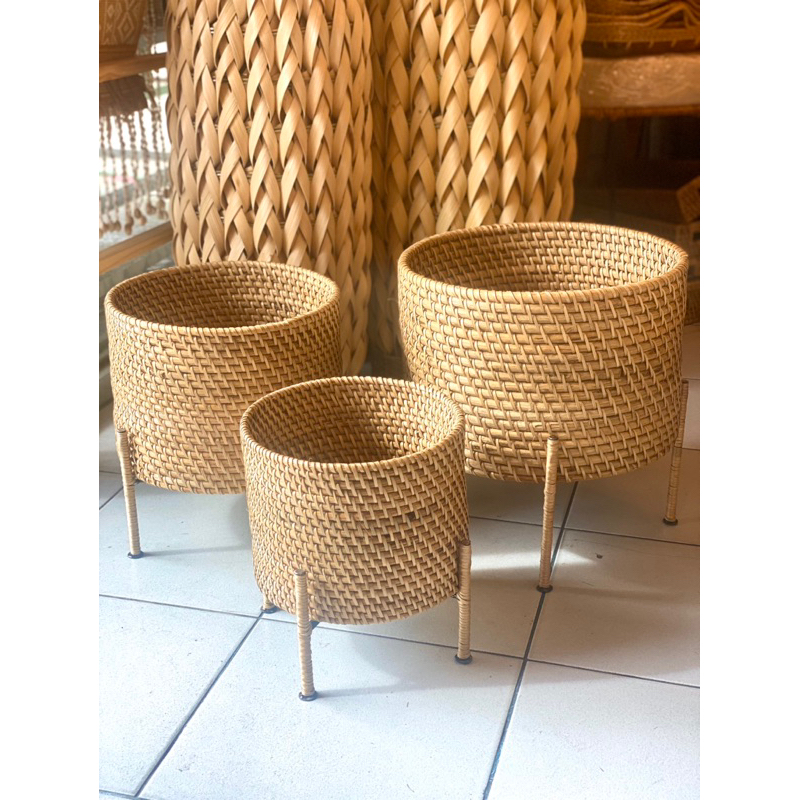 Native Handwoven | Boho | Rattan | Labtang planter with metal stand ...