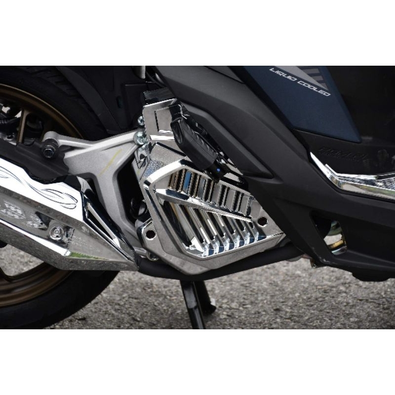 Honda Click V2 V3 Chrome Radiator Cover - Cash on delivery | Shopee ...