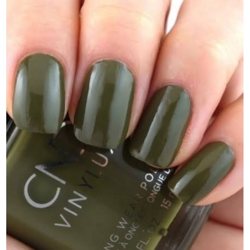 COD! CND VINYLUX LONGWEAR POLISH - cap & gown - BOUGHT IN US | Shopee ...