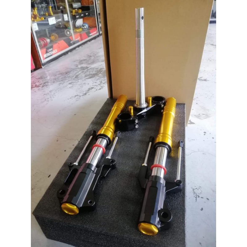 MVR1 INVERTED FRONT SHOCK ASSY WITH T-POST ADV 150/160 | Shopee Philippines