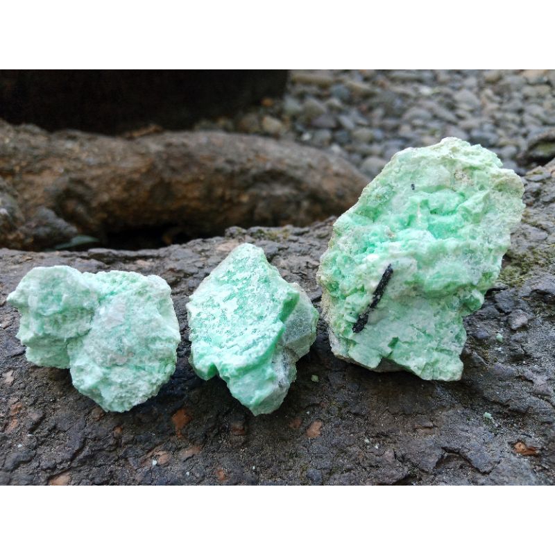 Natural Raw Green Moonstone | Shopee Philippines