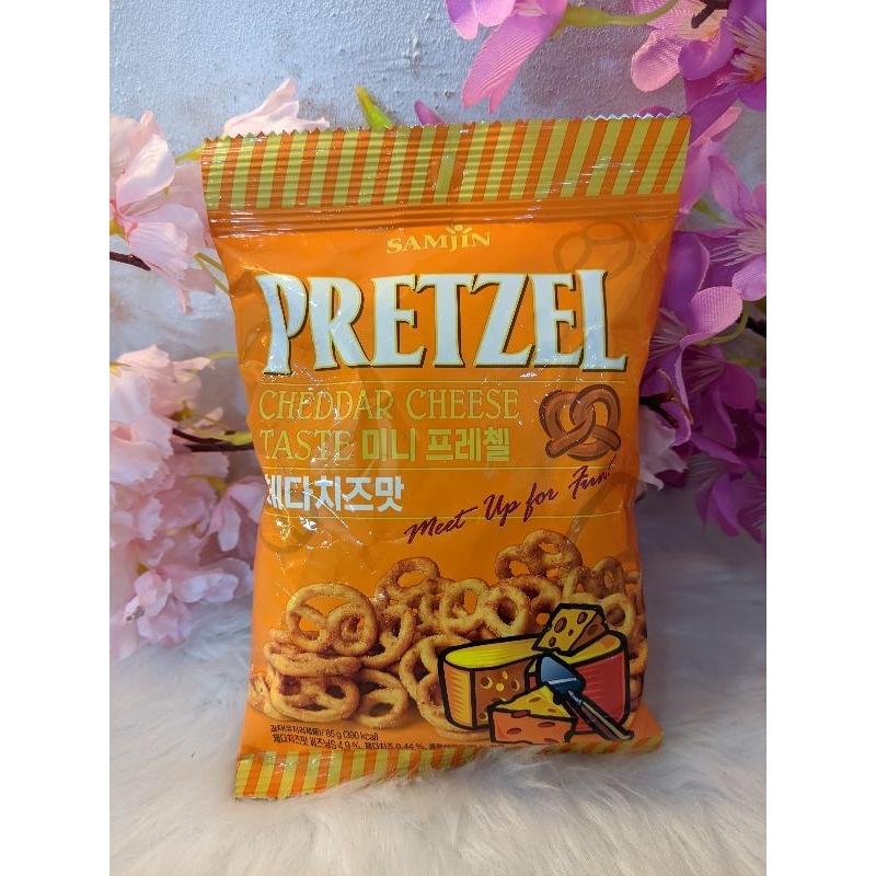 SAMJIN PRETZEL CHEDDAR CHEESE TASTE 85G | Shopee Philippines