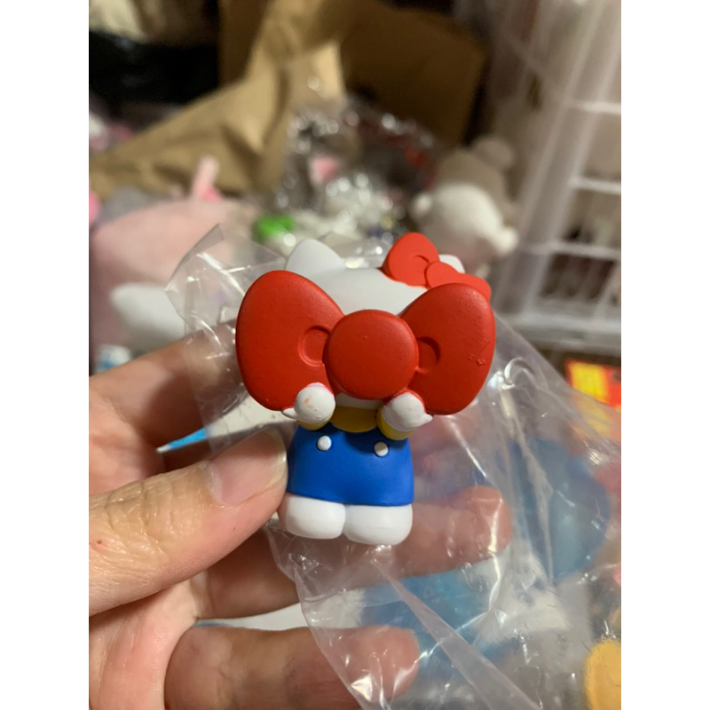 Sanrio: Hello Kitty Hide and Seek Gashapon | Shopee Philippines