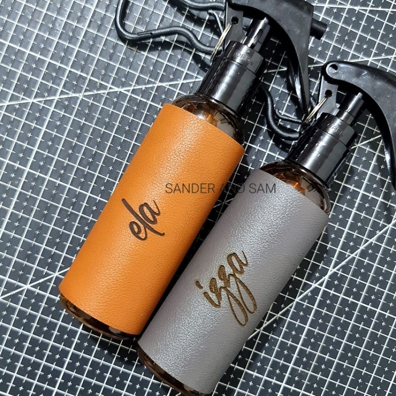 Personalized Amber/Black Alcohol Trigger Spray Alcohol Spray Keychain ...