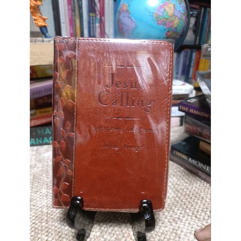 JESUS CALLING: ENJOYING PEACE IN HIS PRESENCE by SARAH YOUNG (LEATHER ...