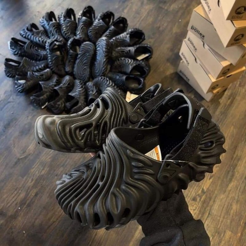 CROCS X SALEHE BEMBURY "SASQUATCH" | Shopee Philippines