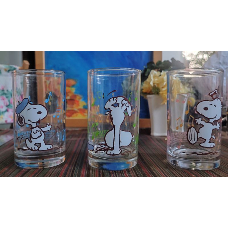 Snoopy Drinking Glass Set 3pcs | Shopee Philippines