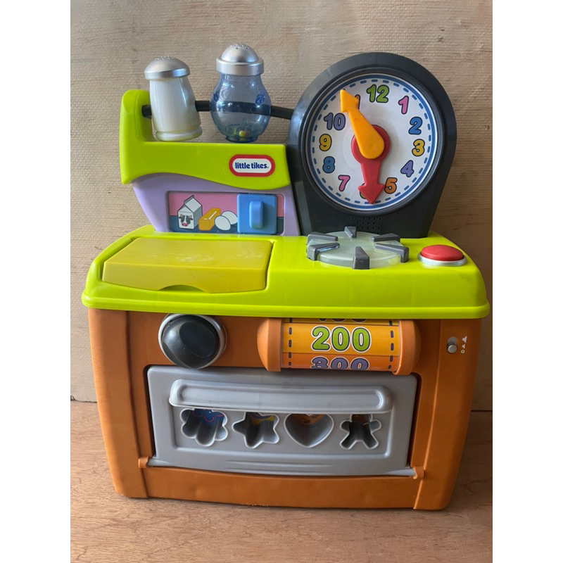 Little Tikes Cooks Lil Kitchen Pretend Play Cooking Playset | Shopee ...