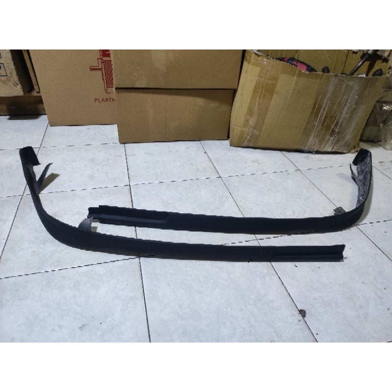 WORLD CLASS GT CHIN (2-PIECE) Fiber copy (For Corolla EE100/AE101 Big ...