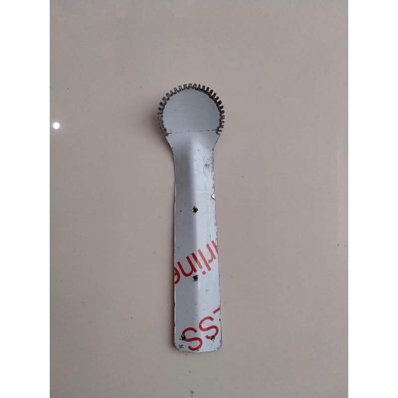 coconut grater / pang kayod ng niyog | Shopee Philippines