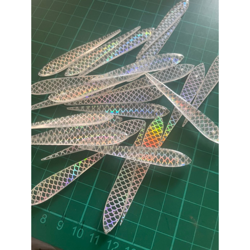 ACRYLIC LURE / WERIS / SINGLE STICKER / KALISKIS | Shopee Philippines
