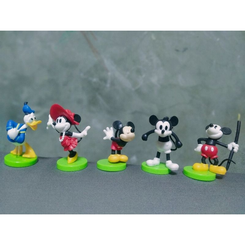 Authentic Micky Mouse Minnie Mouse Donald Duck Choco Egg Gashapon Mini ...