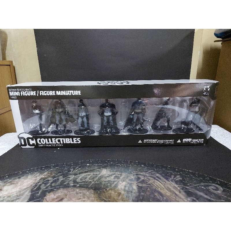 DC Collectibles Batman Black and White mini statues set series 3 sealed ...