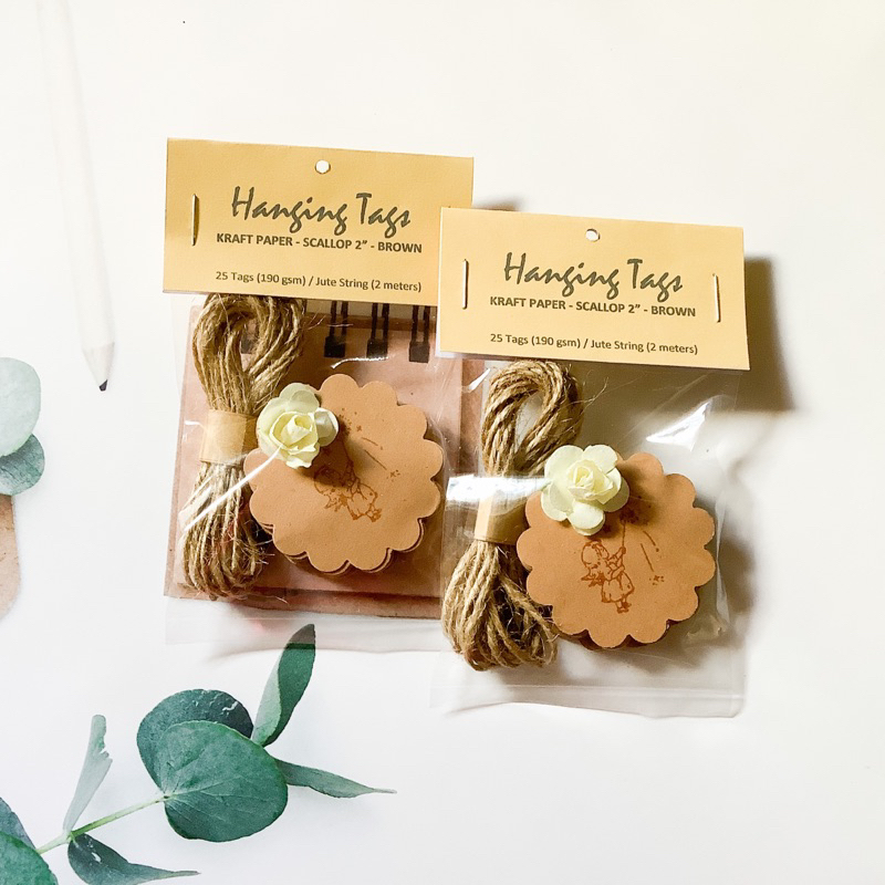 C&P 25 Pieces Pack Scallop Shape Blank Hang Tags Plain 2inches 190gsm ...