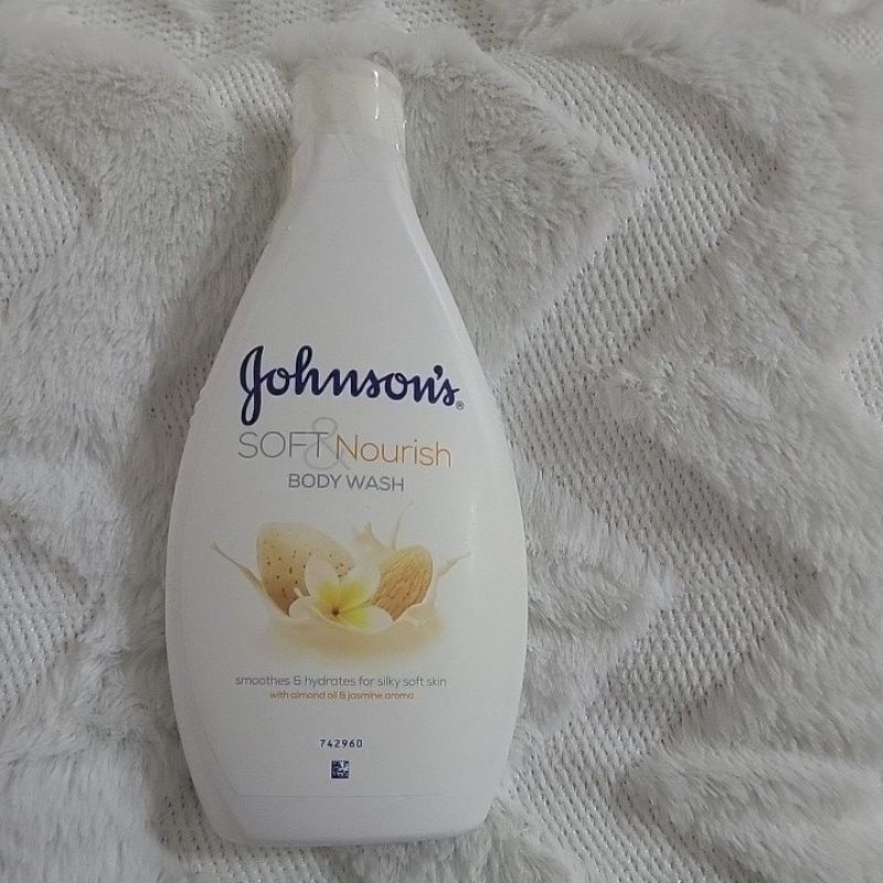 ORIGINAL Johnson's - Soft & Nourish /PAMPER Body Wash - 400ml FROM ...