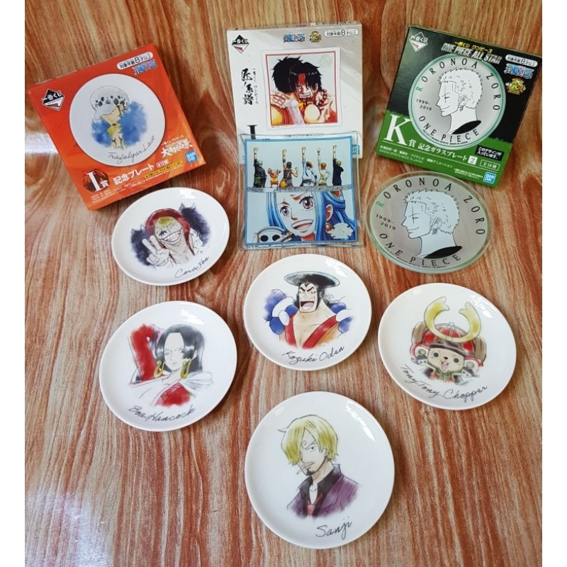 Assorted Ichiban Kuji Bandai One Piece Glass Ceramic Display Plates ...