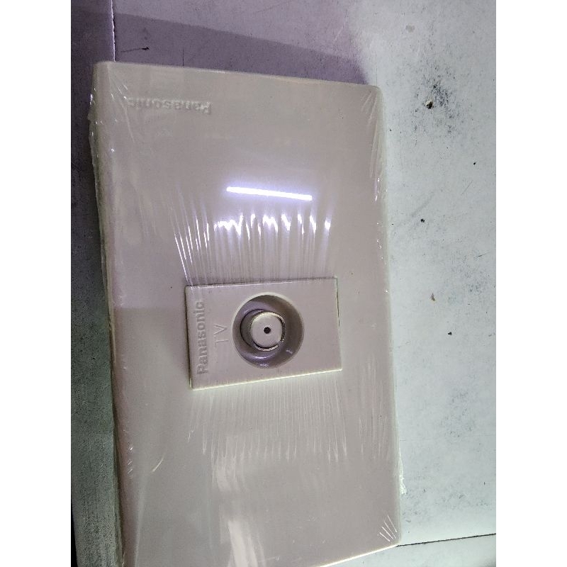 Panasonic TV/television/cable terminal WIDE SERIES | Shopee Philippines