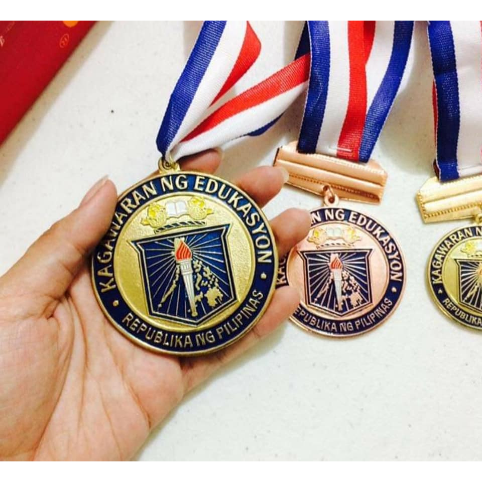 (10PCS)Kagawaran Medals 4cm /5cm /6cm , GOLD/SILVER/BRONZE | Shopee ...