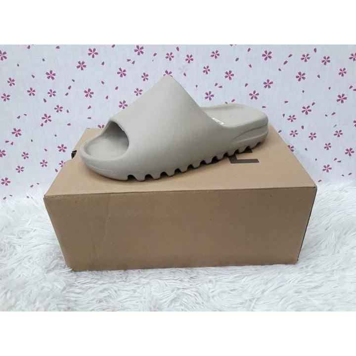 NEW ARRIVAL YEEZY SLIDE PURE ROUGH TEXTURE (MAGASPANG) 100% OEM ...