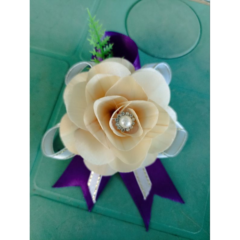chest corsage minimalist design with pin | Shopee Philippines