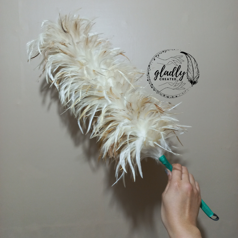 Medium Feather Duster | Pantay | Real Chicken Feather | Natural White ...