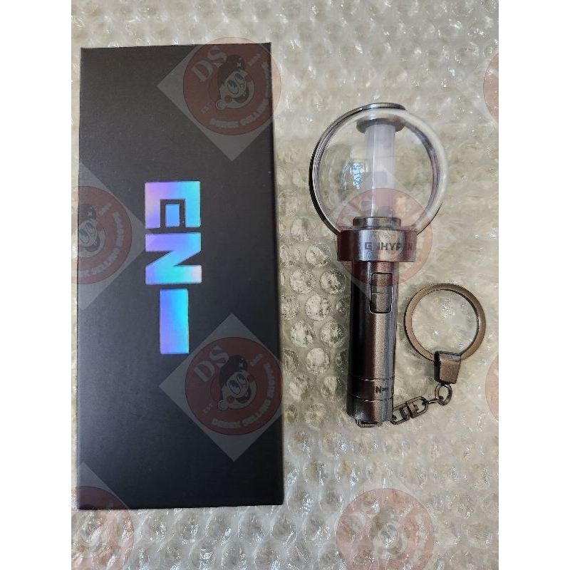 [ON HAND] ENHYPEN Official sealed Lightstick keyring | Shopee Philippines