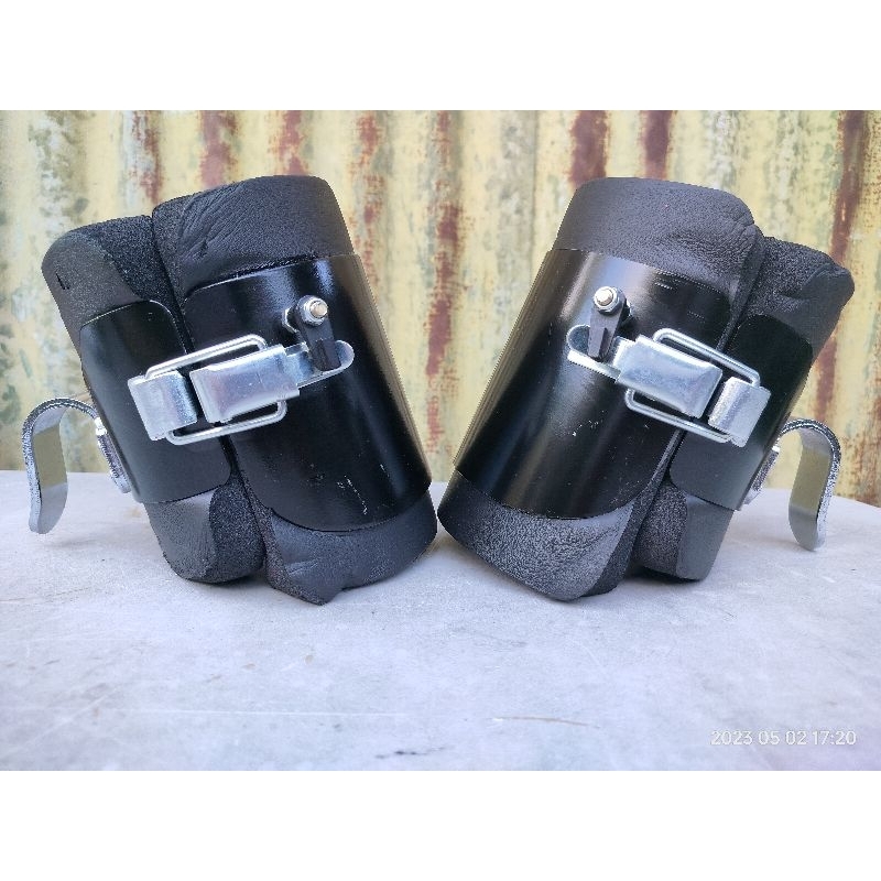 Gravity Boots Inversion Boots Solid Steel Frame Fitness Strength ...