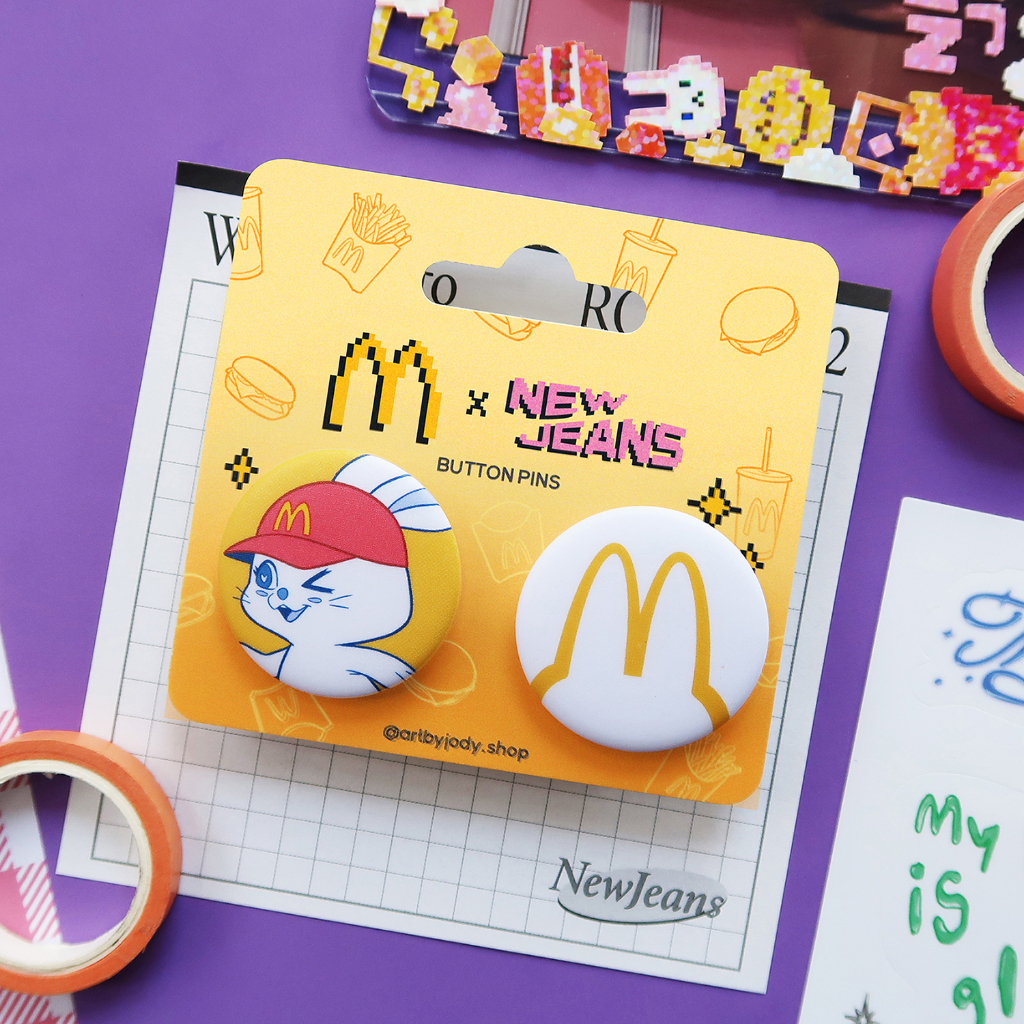 New Jeans: Bunny Tokki Mcdo Matte Laminated Bundle Button Pin ...