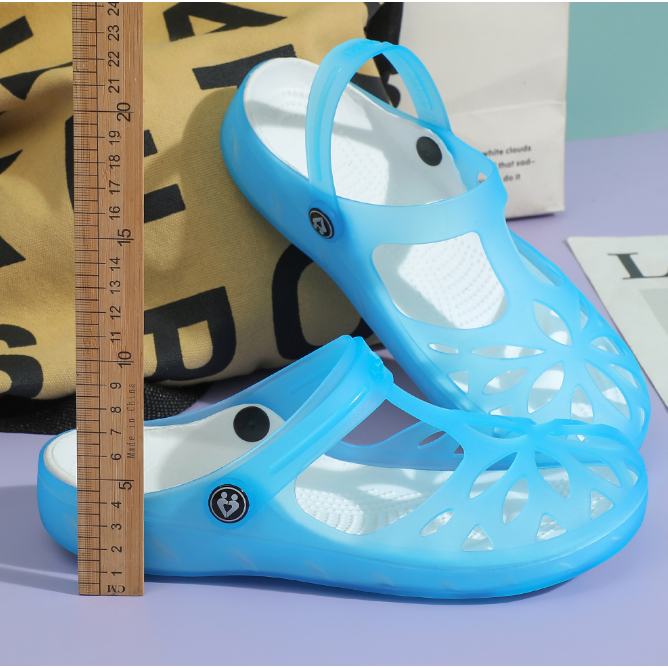 Jelly Crocs Female Slippers New Flat Beach Shoes Anti-skid 36-40 ...