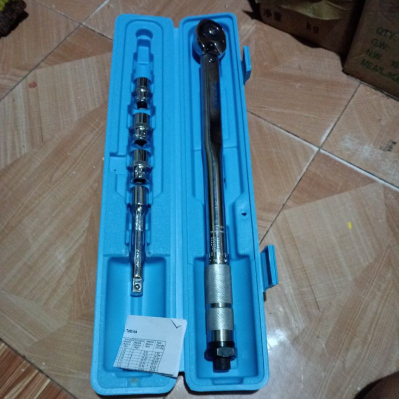 FLYMAN 1/2 drive torque wrench 28-210Newton meter | Shopee Philippines