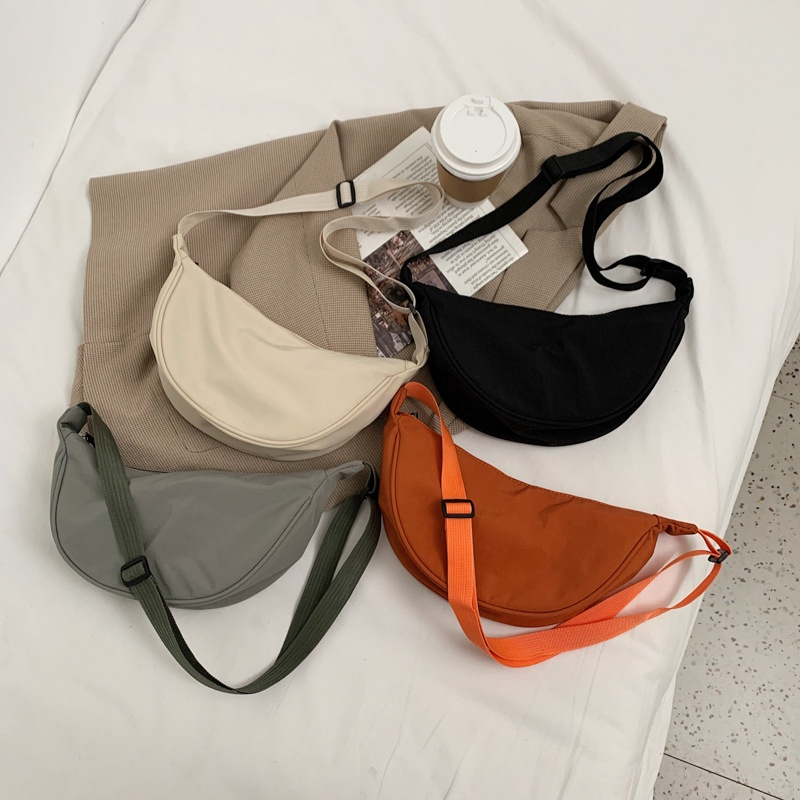 Uniqlo Same Style Canvas Bag Fashion Waterproof Nylon Dumpling Bag ...