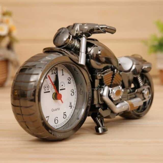 Luxury Retro Motorcycle Alarm Clock, Creative Art Motorcycle Desk Clock ...