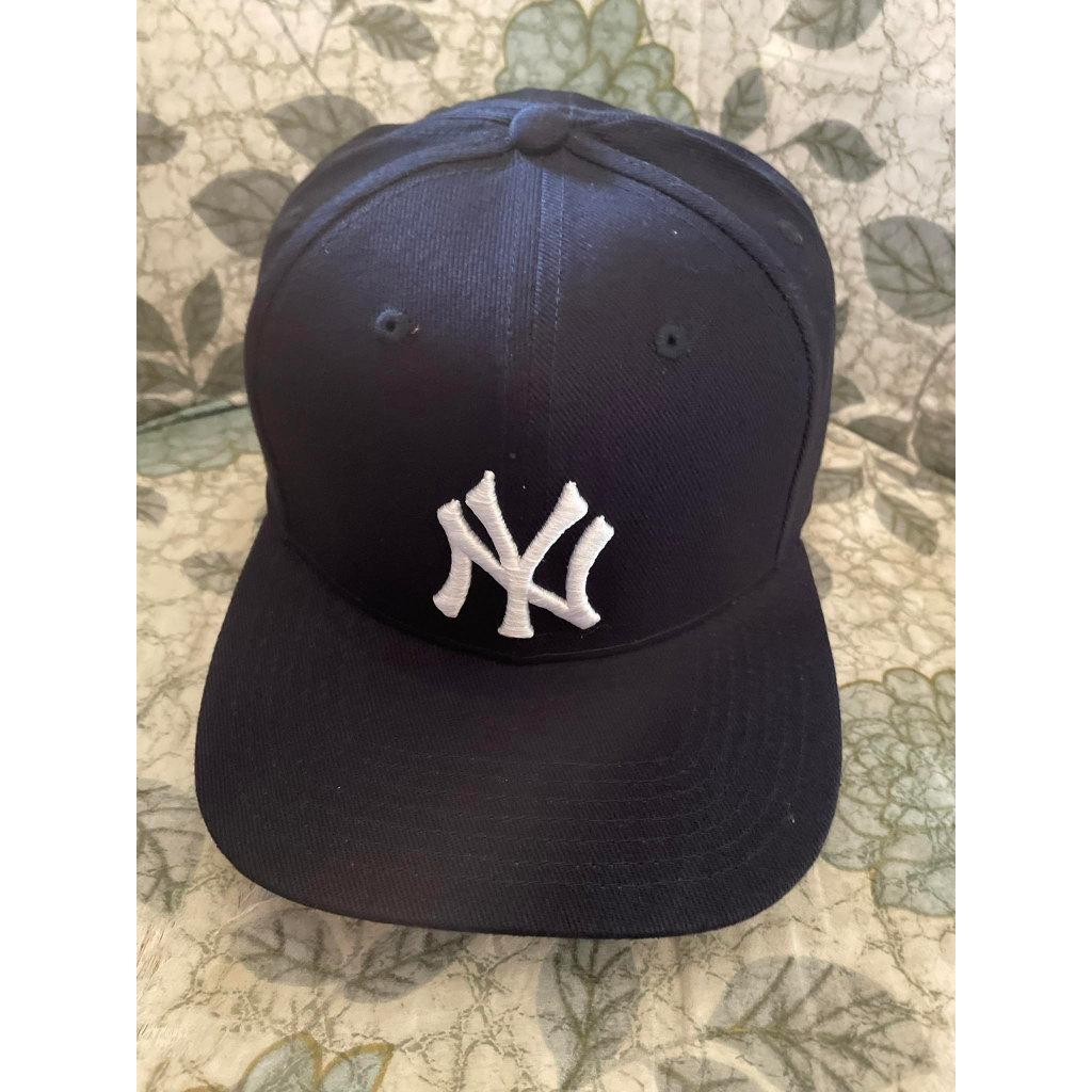 FAN FAVORITE CAP (BRANDNEW) | Shopee Philippines