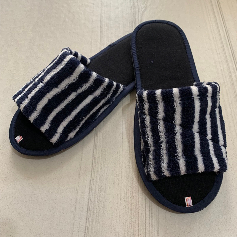 Adult Men Indoor Slippers Malapad at Makapal n Swelas | Shopee Philippines