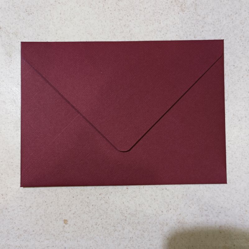 Maroon (10pcs) ON-HAND‼️ Baronial Envelope | Imitlin Buckram Plus 5R ...
