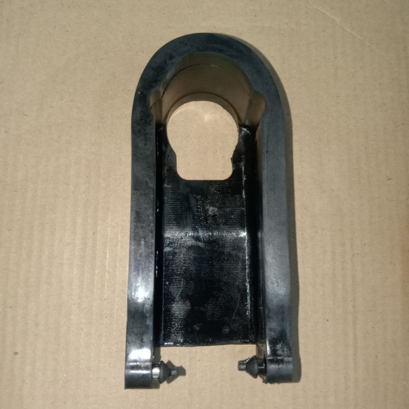 Rusi classic 250 rubber chain guide orig. | Shopee Philippines