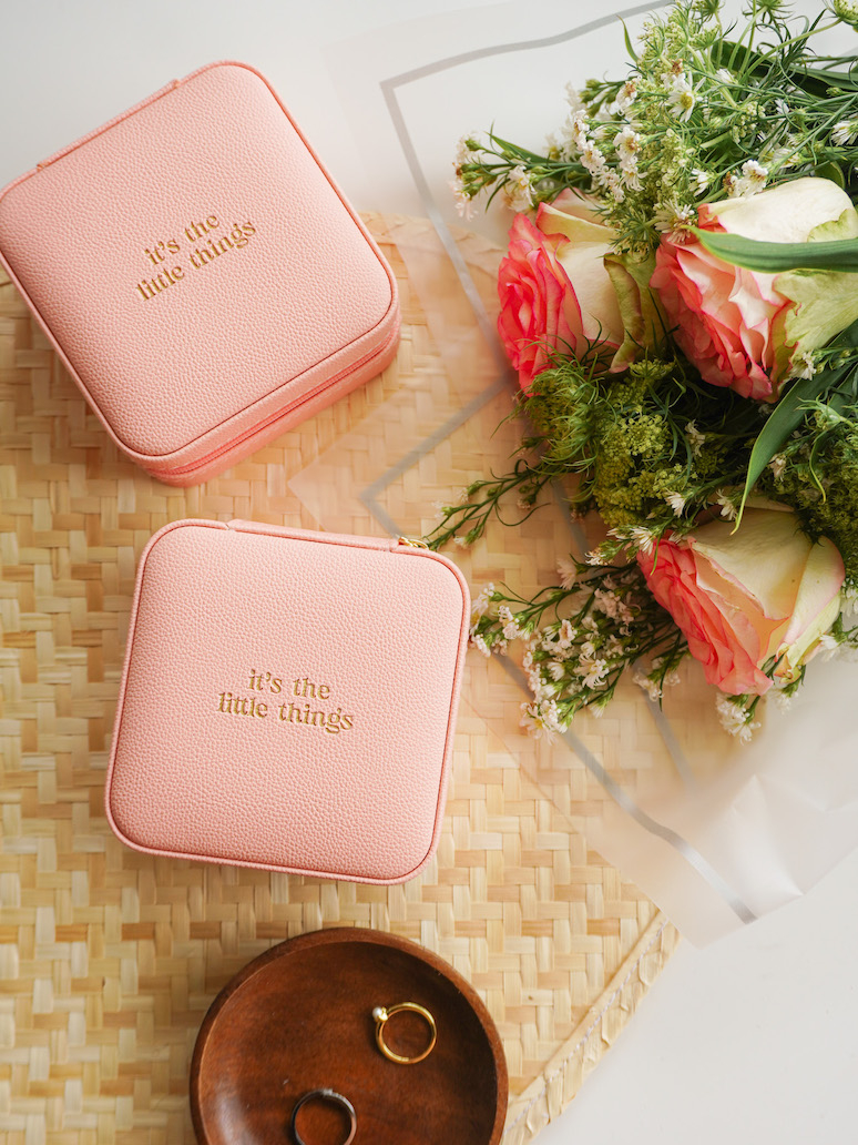 It's the little things Jewelry Box | Shopee Philippines