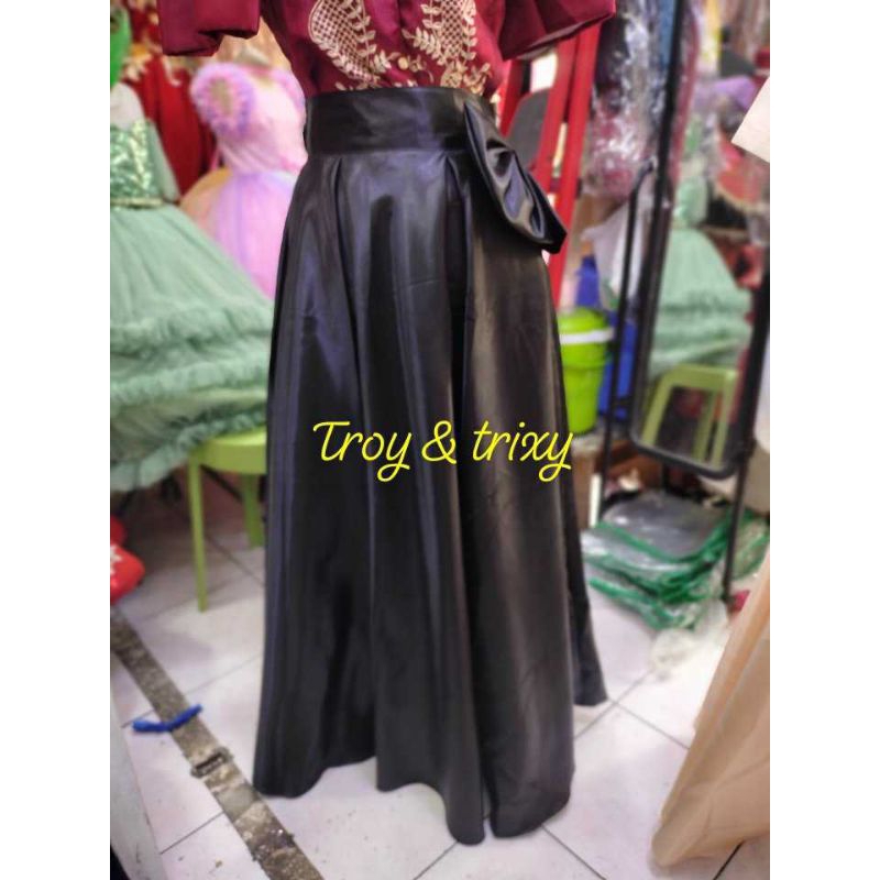 palda back satin floor length with Lazo design/wrap around design ...