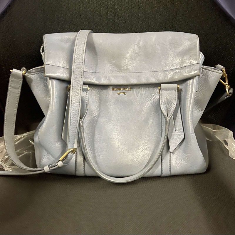 AUTHENTIC AND PRELOVED BEANPOLE 2-WAY BAG | Shopee Philippines
