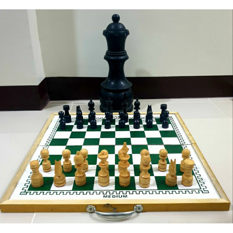 CHESS BOARD, TOURNAMENT, MEDIUM, PETITE, MALENGKE SIZE,SCRABBLE, GAME ...